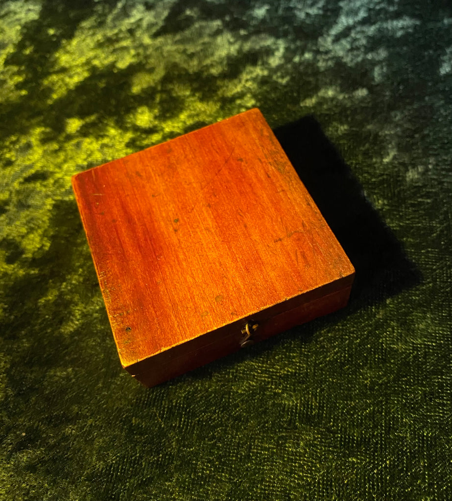 Zero Stock- Antique Fruit-Wood Compass Made in Germany – Explorer Antiques